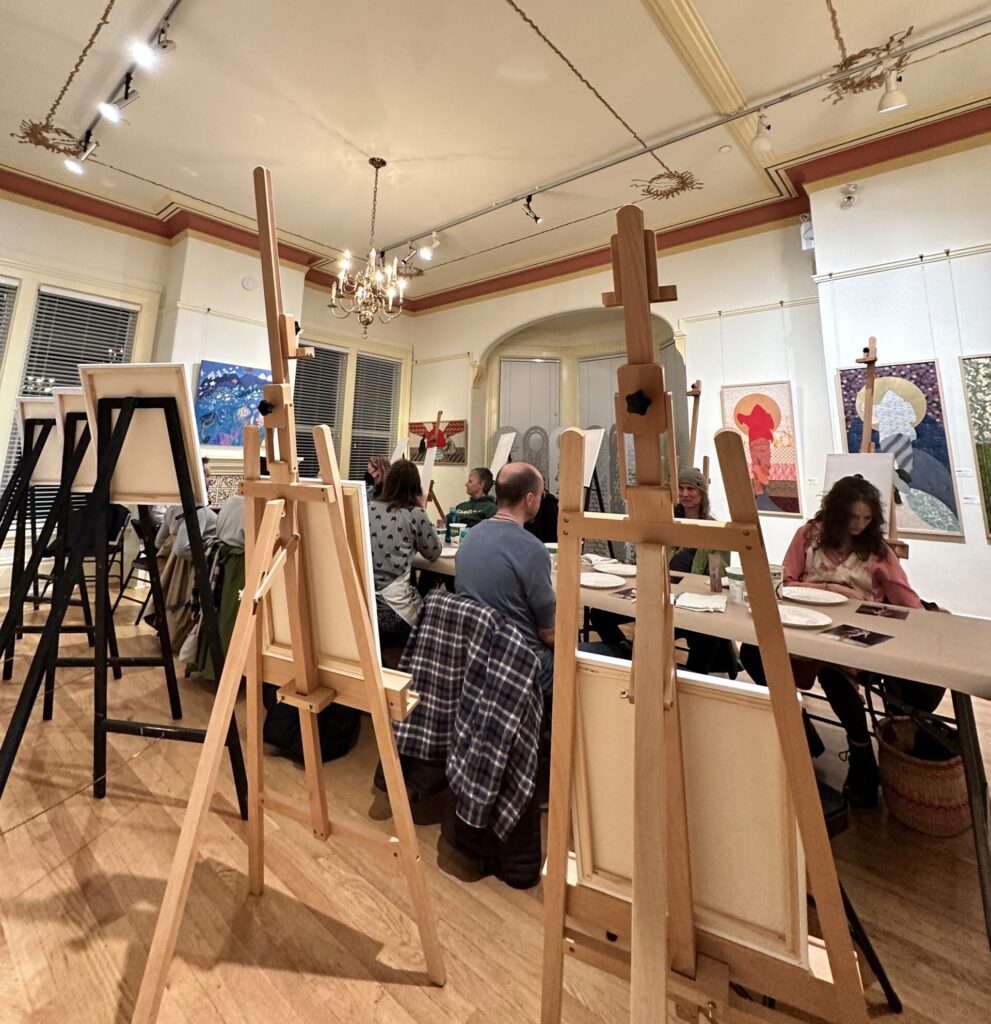 ELLY SMALLWOOD: PAINTING IN THE FLESH - AGGV Magazine